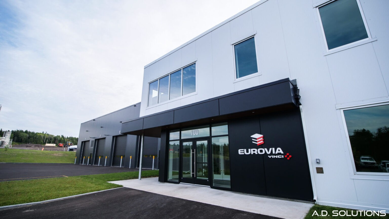 Eurovia's -s-offices-s- LFG Construction